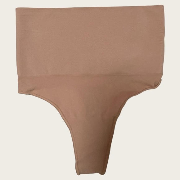 SKIMS | Intimates & Sleepwear | Skims Core Control Thong Beige Size Sm ...